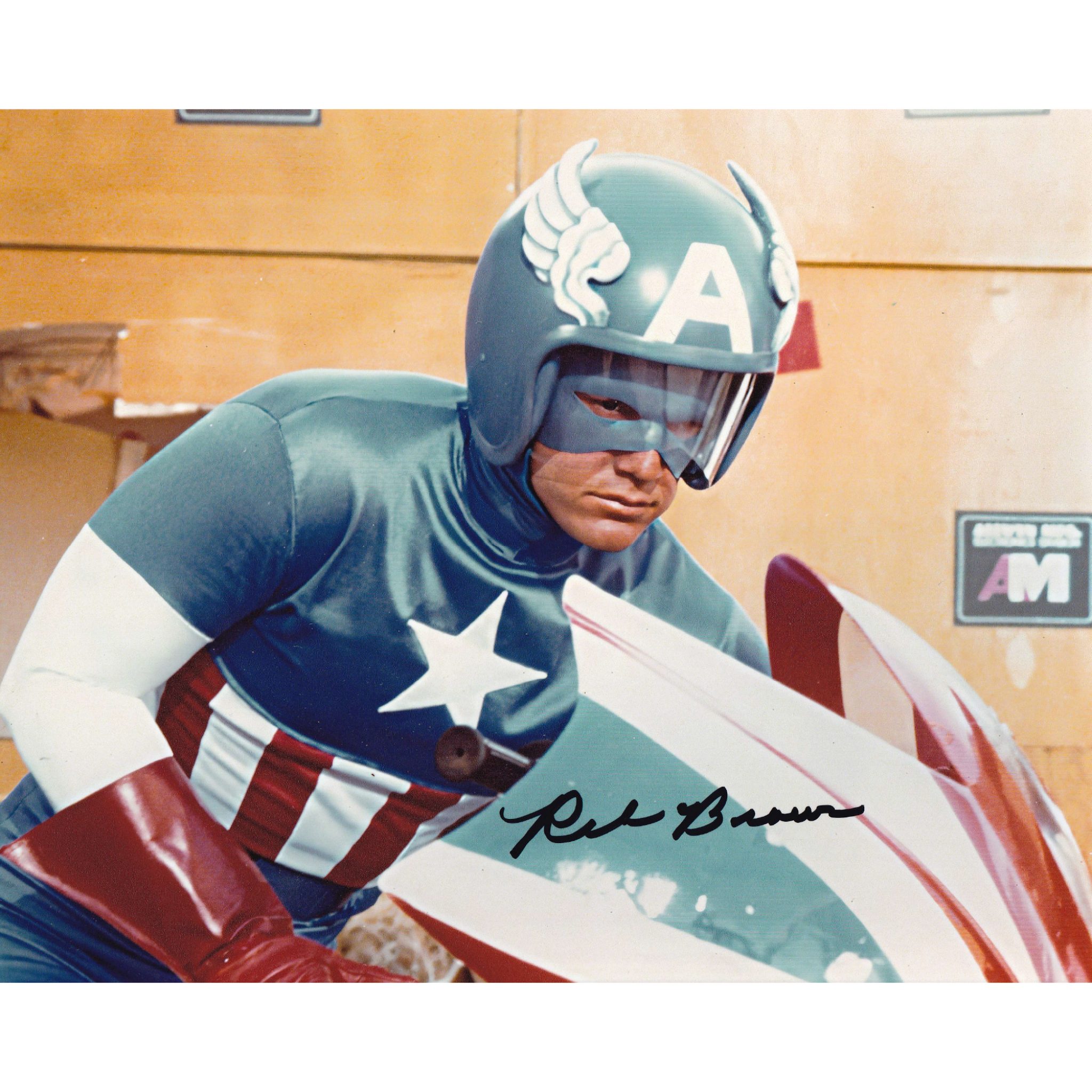 Reb Brown "Captain America" Signed & Framed 8x10 Photograph Display B ...