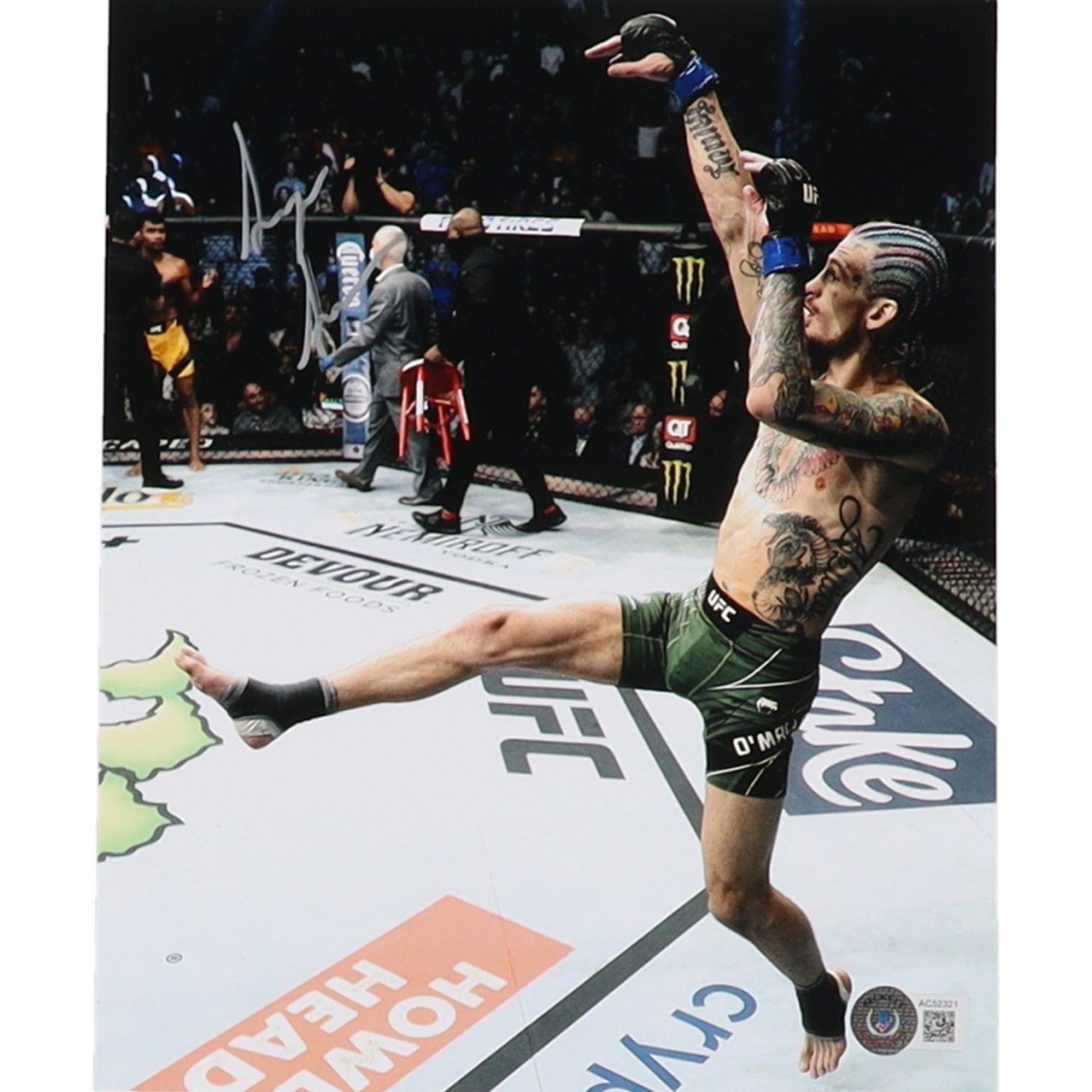 UFC – SUGA SEAN O'MALLEY Signed & Framed 8x10 Photo (Beckett Hologram ...